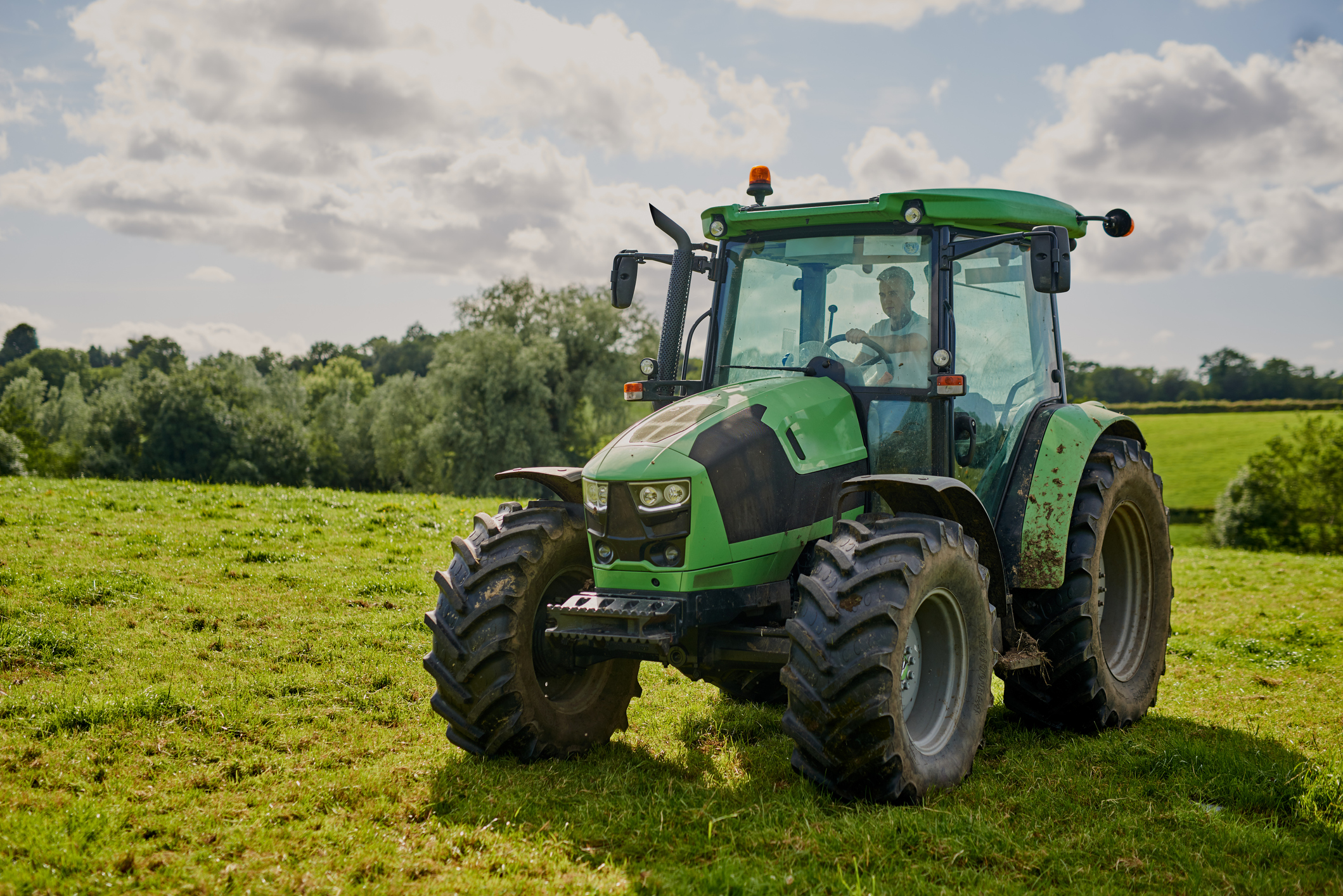 SRUC training courses | Tractor Driving (13 - 15 Year Old)